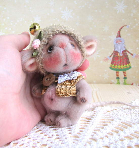 Little mouse Peggy by MaGy - Bear Pile