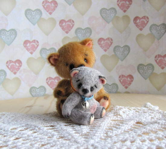 Micro-bear Zak by MaGy - Bear Pile