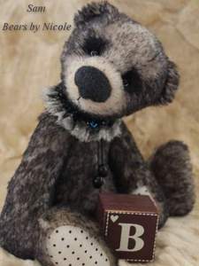 Bears by Nicole - Artist Bears and Handmade Bears