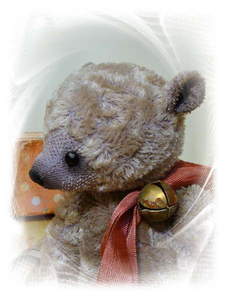 Evan by Edith Lodes-Nowotny - Bear Pile