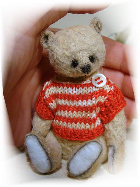 Milo by Edith Lodes-Nowotny - Bear Pile