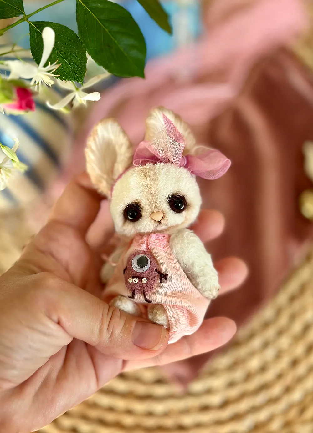 Abby in boo costume by Alina Kushnir - Bear Pile