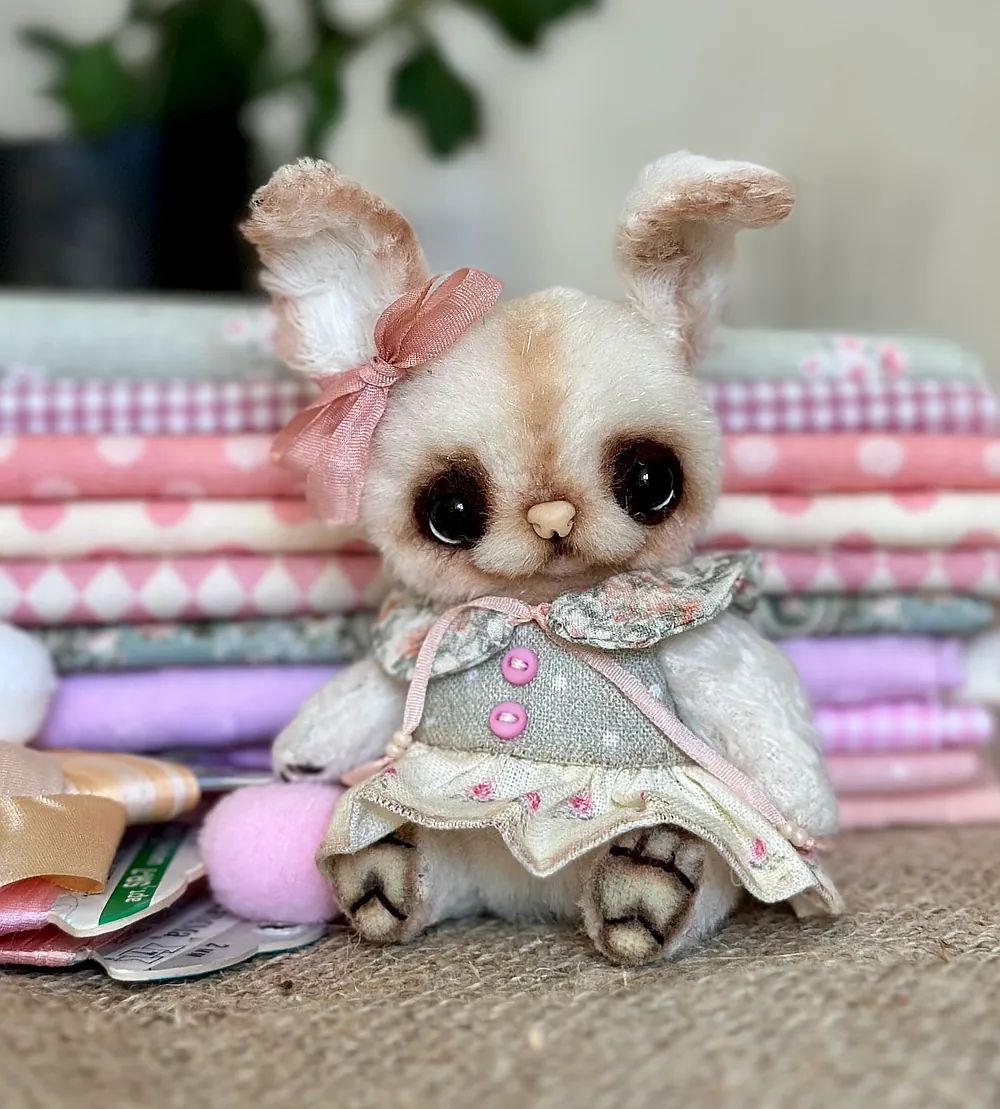 Tossy by Alina Kushnir - Bear Pile