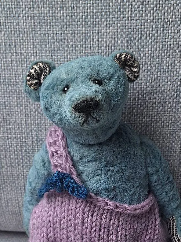 Grisha by Marina Gavrilova - Bear Pile