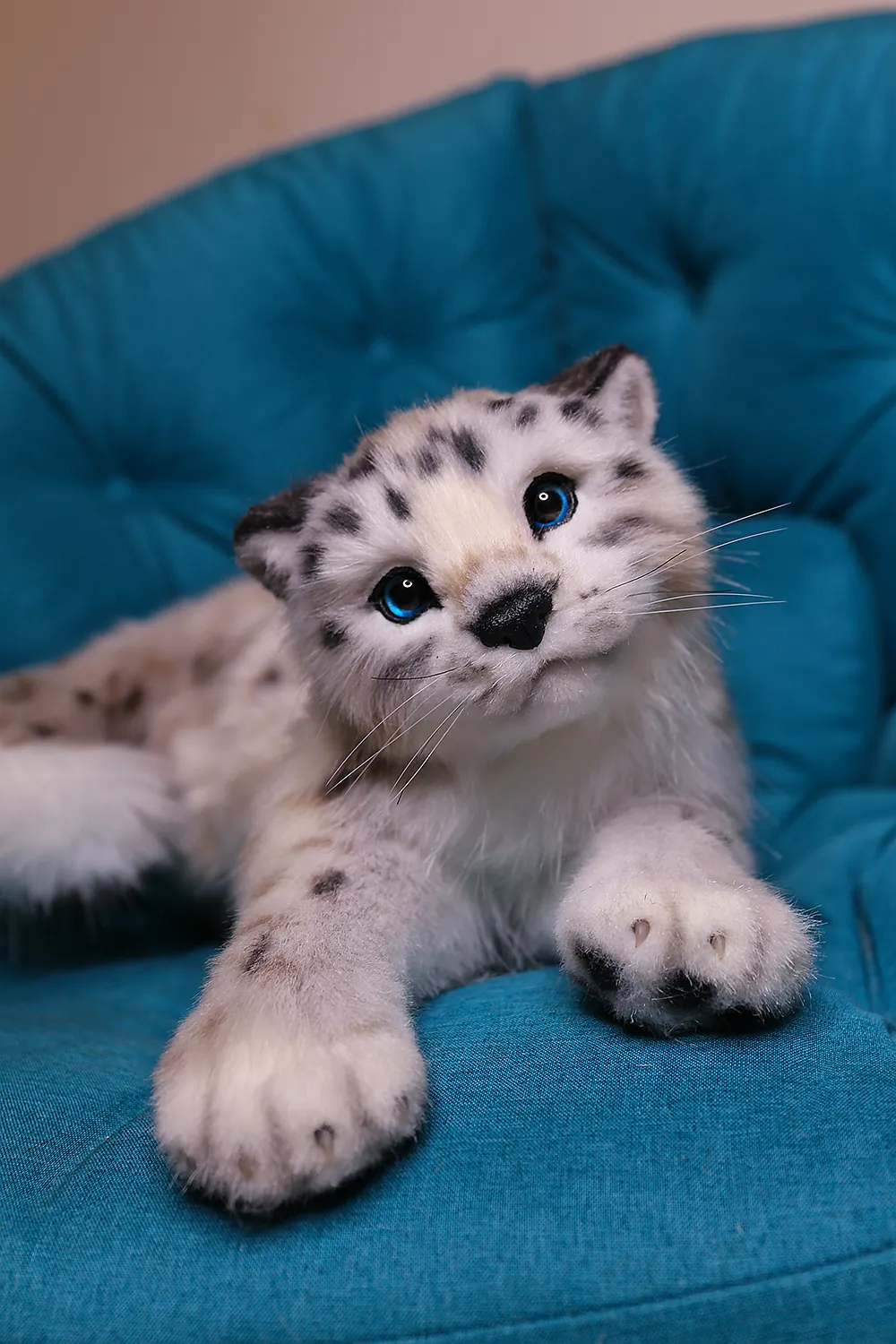 Snow Leopard Cub by FluffyPaws - Bear Pile