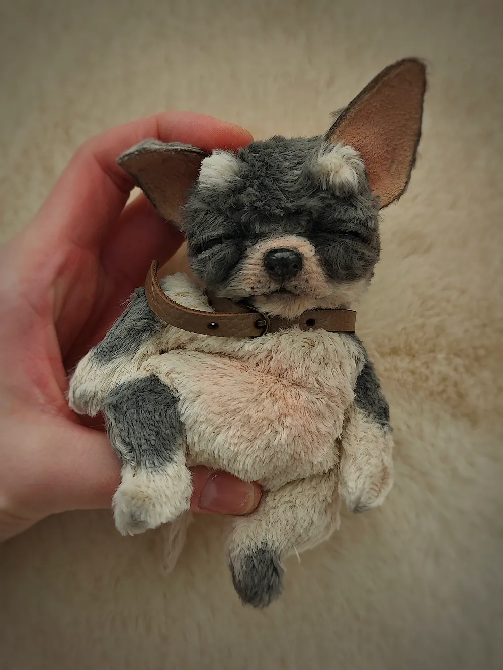 Frodo by Nina Shved - Bear Pile