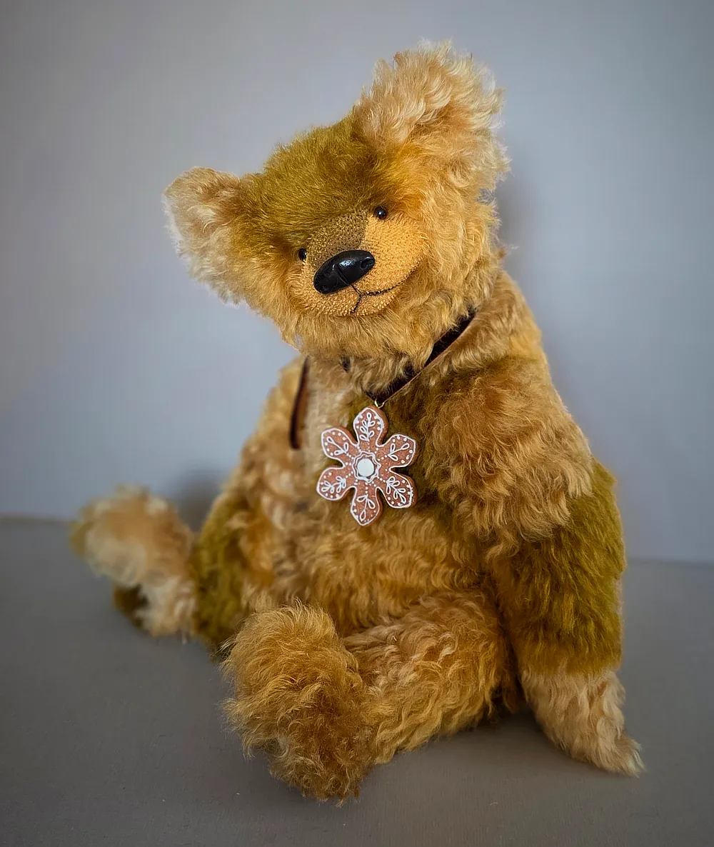 Paul by Ak Design - Bear Pile