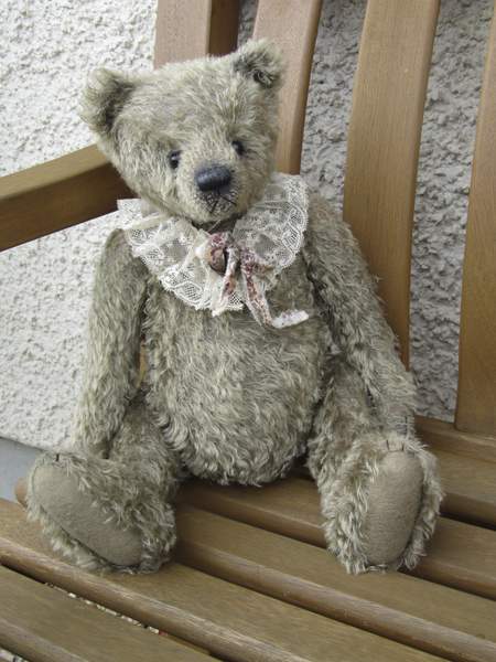 Gabriel by Kaz Bear, Karen Brentnall - Bear Pile