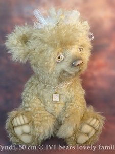 IVI bears lovely family - Artist Bears and Handmade Bears