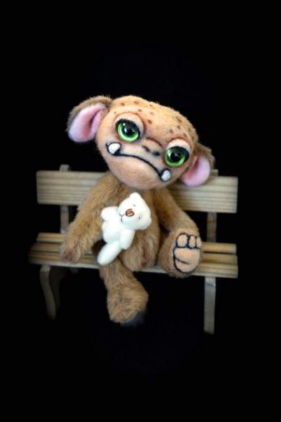 Sachi the little Monster by Lies & Lot Bears - Bear Pile