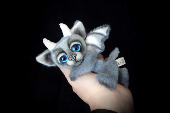 Shari the little Gargoyle Kitten Cat by Lies & Lot Art Bears - Bear Pile
