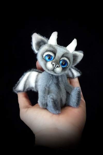 Shari the little Gargoyle Kitten Cat by Lies & Lot Art Bears - Bear Pile