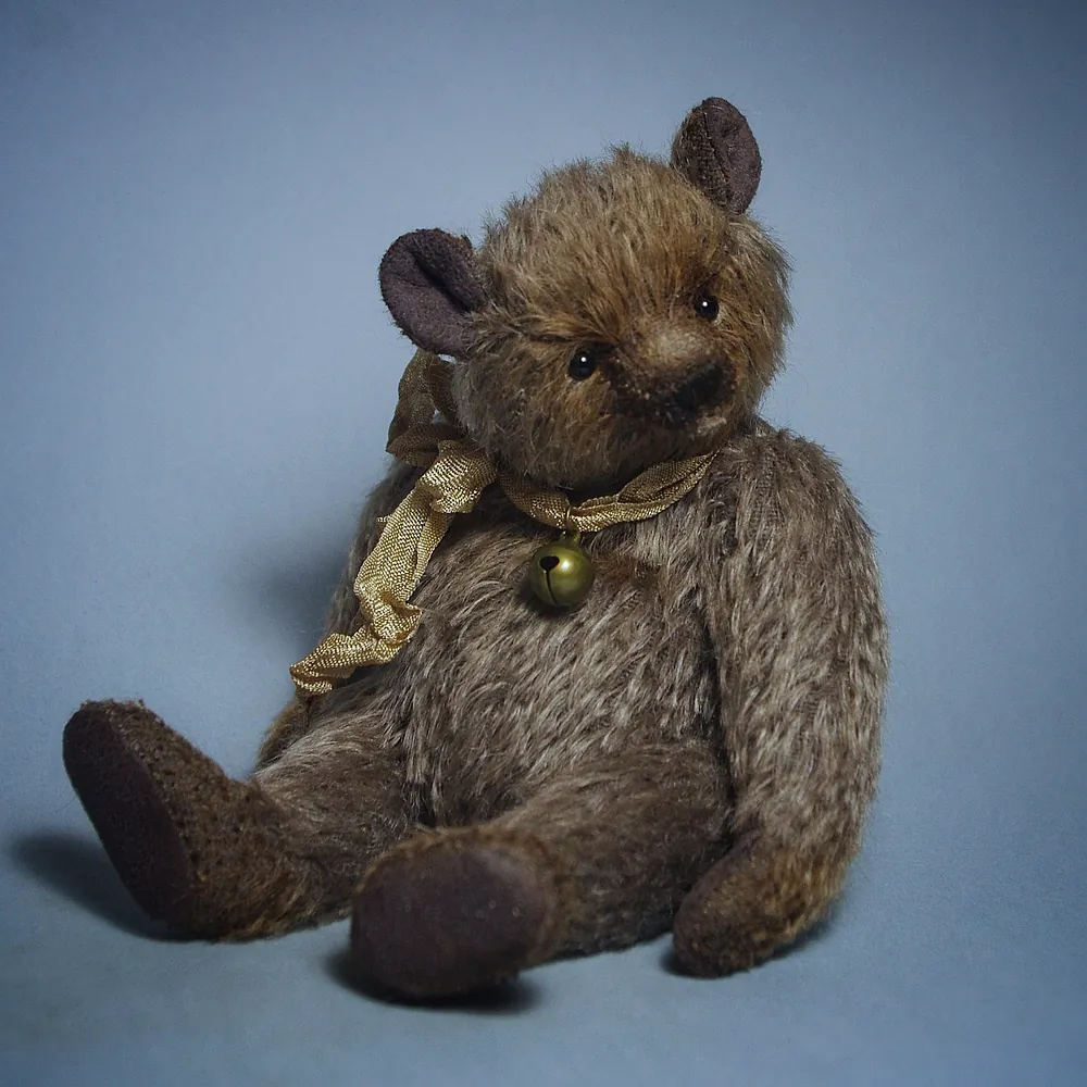 Pebble by Svetlana Chern - Bear Pile