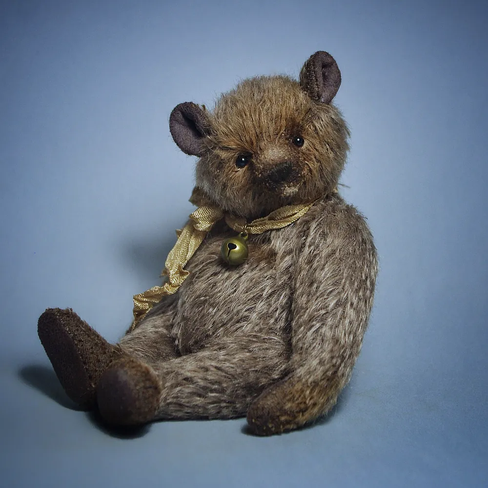 Pebble by Svetlana Chern - Bear Pile