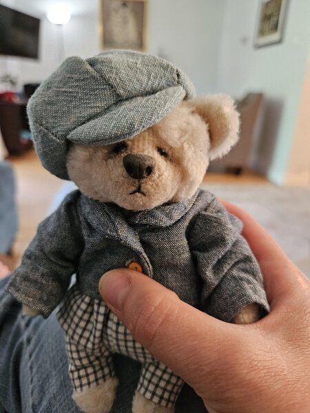 Bear Simon by Anna Babenko - Bear Pile