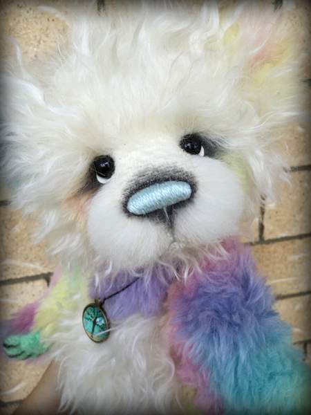 Spectra Electra by Emma and Mark Nicholson - Bear Pile