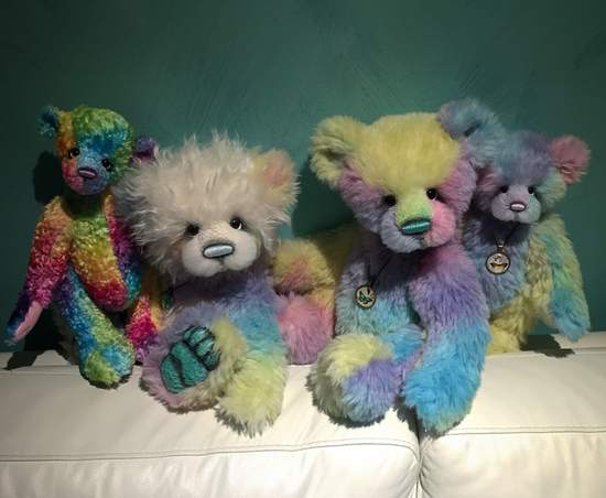 Spectra Electra by Emma and Mark Nicholson - Bear Pile