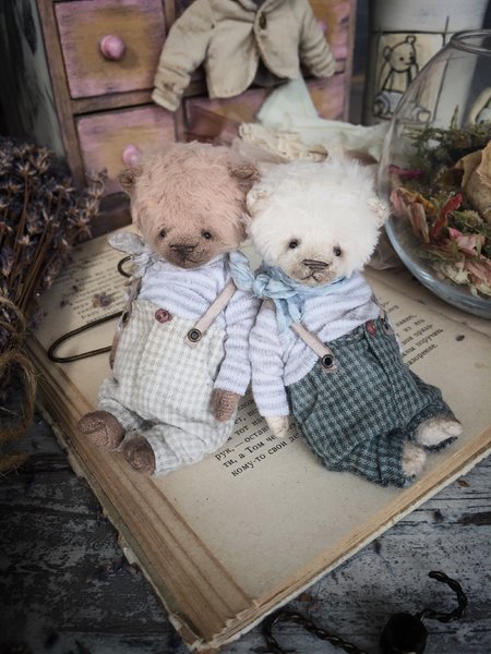 Mitya by Moshkina Elena - Bear Pile