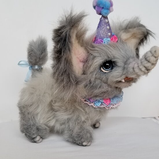 Babar the Elephant by Xellis / Jelena Kuzmicha - Bear Pile