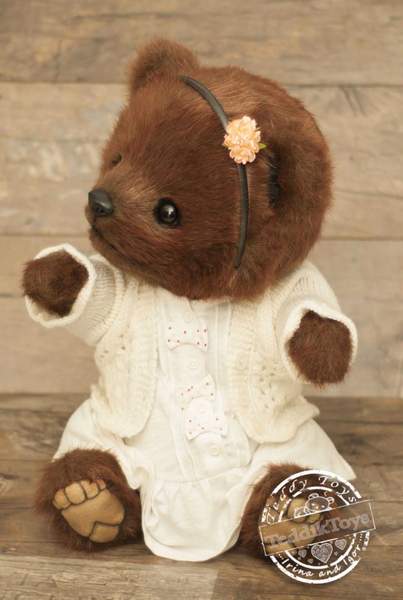 Bear Lina by Irina Vnukova - Bear Pile