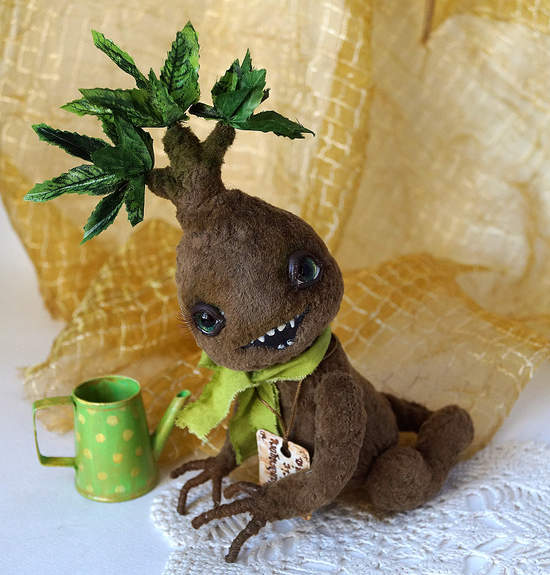 Screammy, the Mandrake magical ordinary by Alina Biliakova - Bear Pile