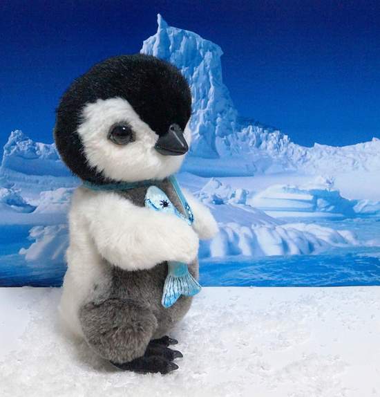 For Pamela. Pepe and Flo, the baby- penguin by Alina Biliakova - Bear Pile
