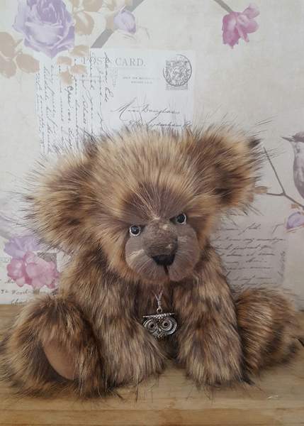 Pumpkin by shells bears - Bear Pile