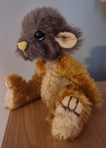 Elliot by Shells bears - Bear Pile