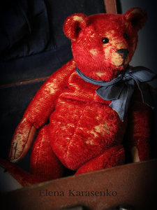 Ridi by Elena Karasenko - Bear Pile