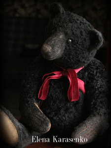 Ridi by Elena Karasenko - Bear Pile