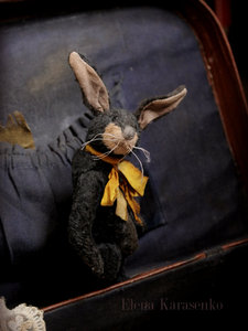 Ridi by Elena Karasenko - Bear Pile