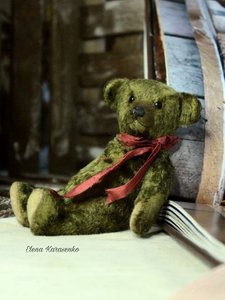 Ridi by Elena Karasenko - Bear Pile