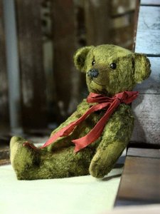 Ridi by Elena Karasenko - Bear Pile