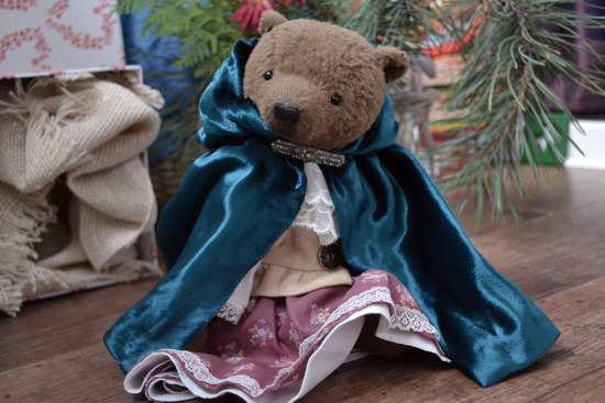 beautiful Freya by Zarina Madi - Bear Pile