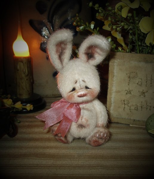 Velveteen by Patti Sikes of Patti's Ratties - Bear Pile