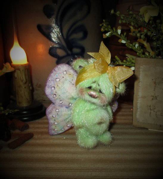 Breeze by Patti Sikes of Patti's Ratties - Bear Pile