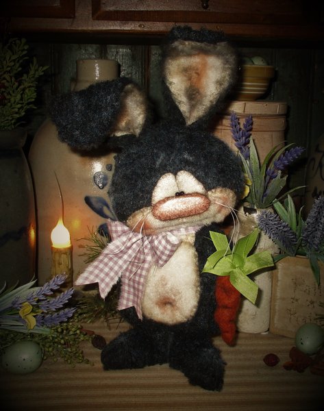 Gardener by Patti Sikes of Patti's Ratties - Bear Pile