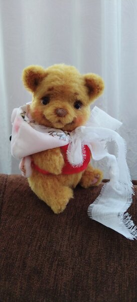 Vinnie by Kirichenko Irina - Bear Pile