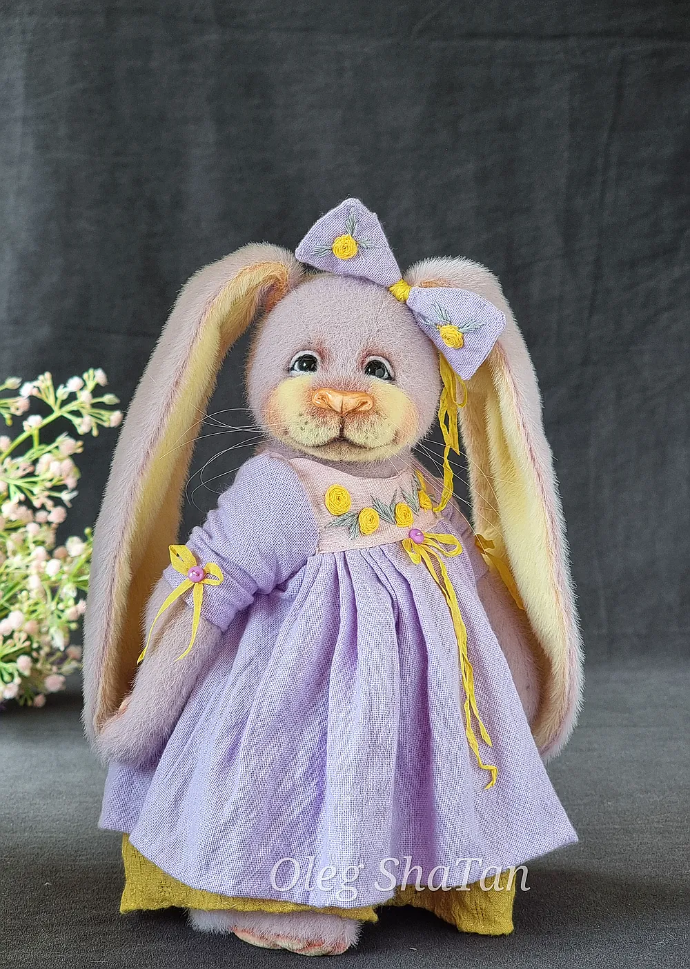 Grunya by Oleg ShaTan - Bear Pile