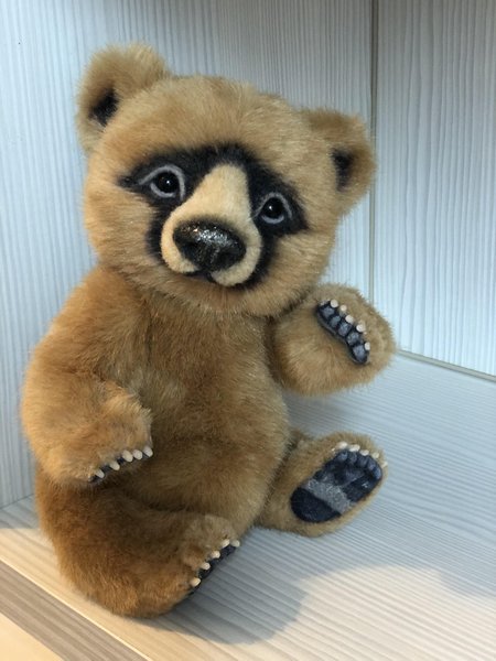 Mishik by Rina Bushe - Bear Pile