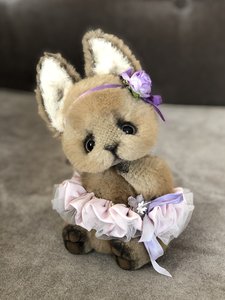 Mishik by Rina Bushe - Bear Pile