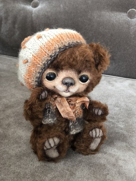 Mishik by Rina Bushe - Bear Pile