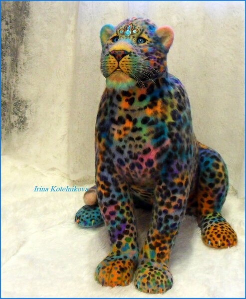 Marble Leopard by Irina Kotelnikova - Bear Pile