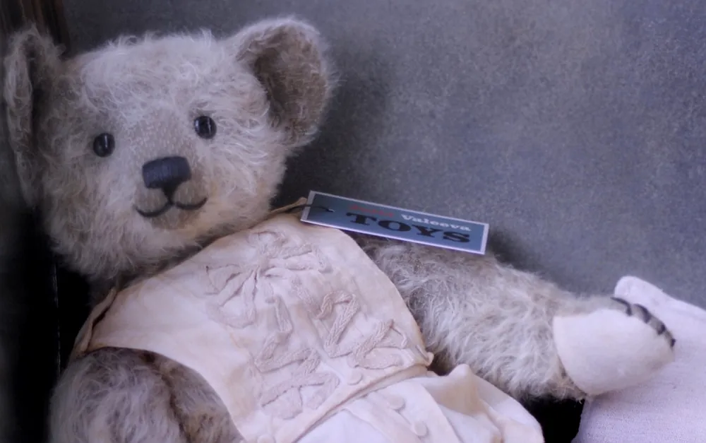 Olaf by Julia Valeeva Toys - Bear Pile