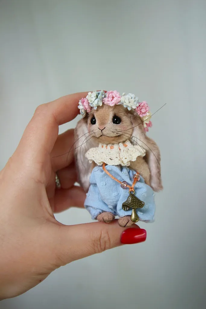 Cute Cynthia Rabbit by Lena Beloborodova - Bear Pile