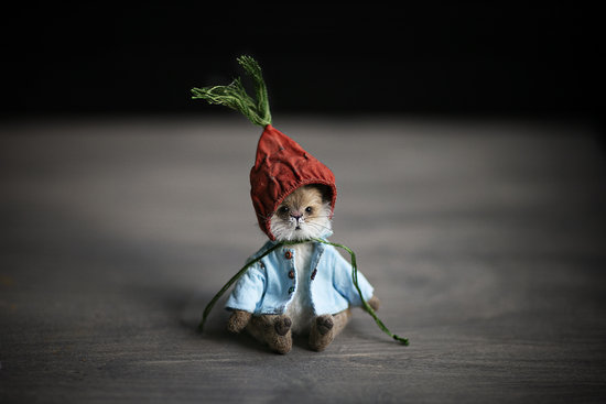 Peter Rabbit by Svetlana Gavrilova - Bear Pile