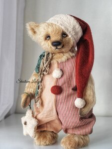 Sandy by Shestova Lidiya - Bear Pile
