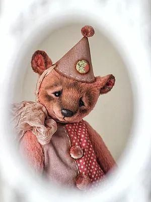 Sandy by Shestova Lidiya - Bear Pile