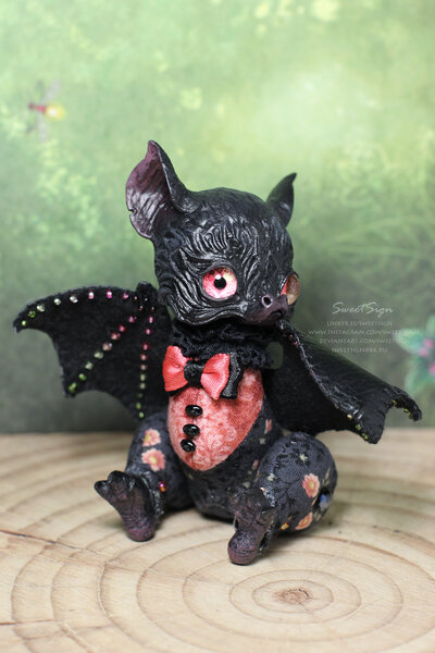 Pinky the Bat by Svetlana Polupanova - Bear Pile