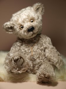 Artist Bears and Handmade Teddy Bears - Bear Pile